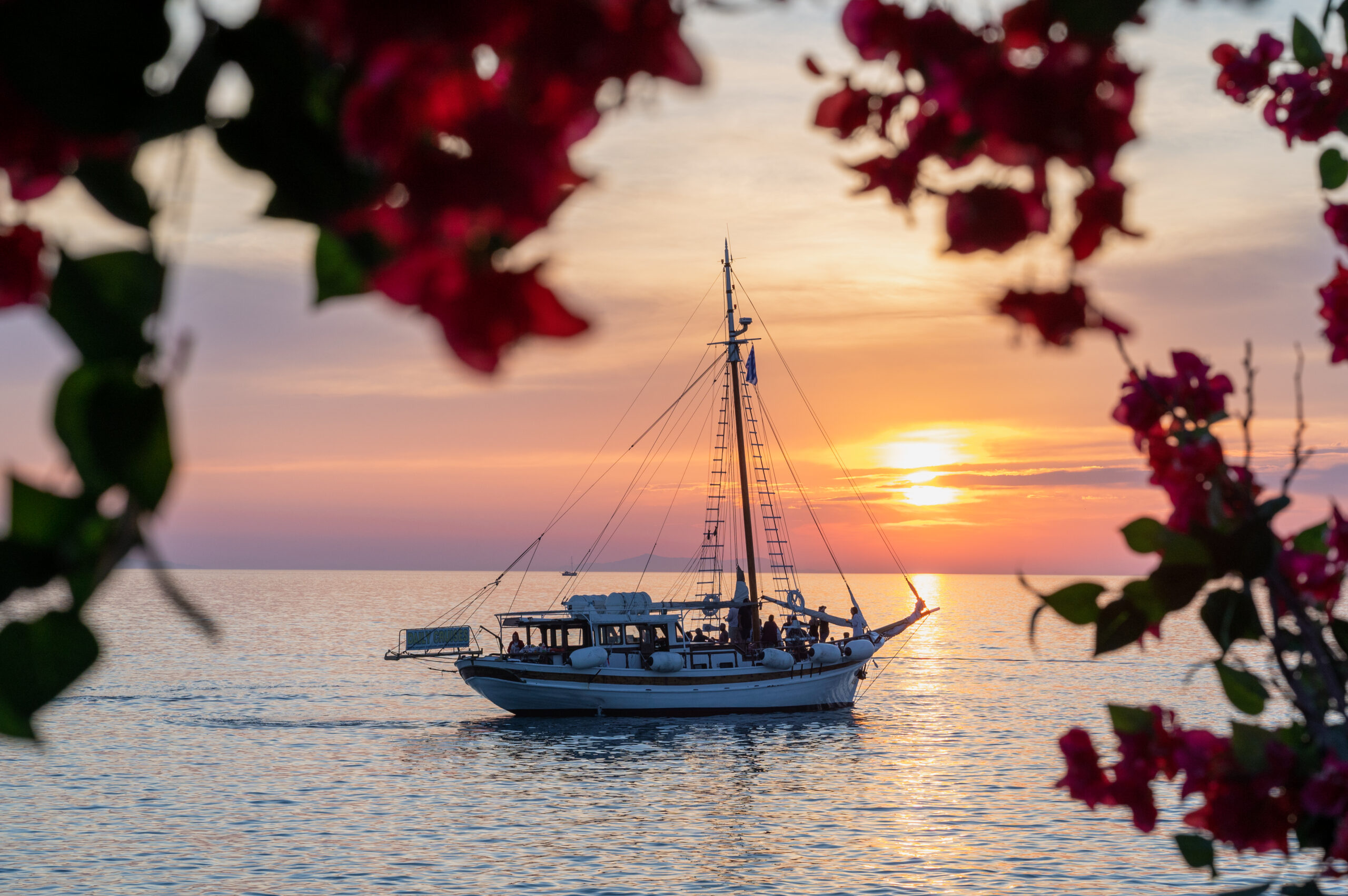 Μοναδικά ηλιοβασιλέματα στην Μύκονο – Mykonos Magazine